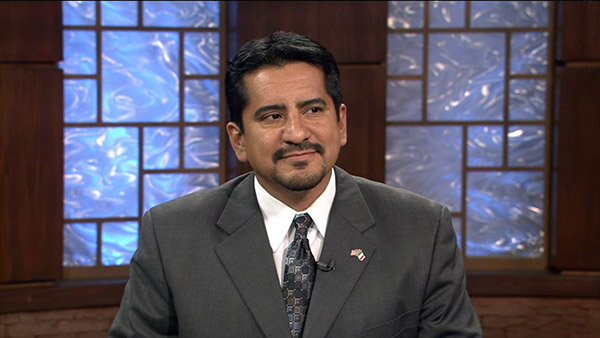 Get to Know: Alberto Olivas - Arizona PBS