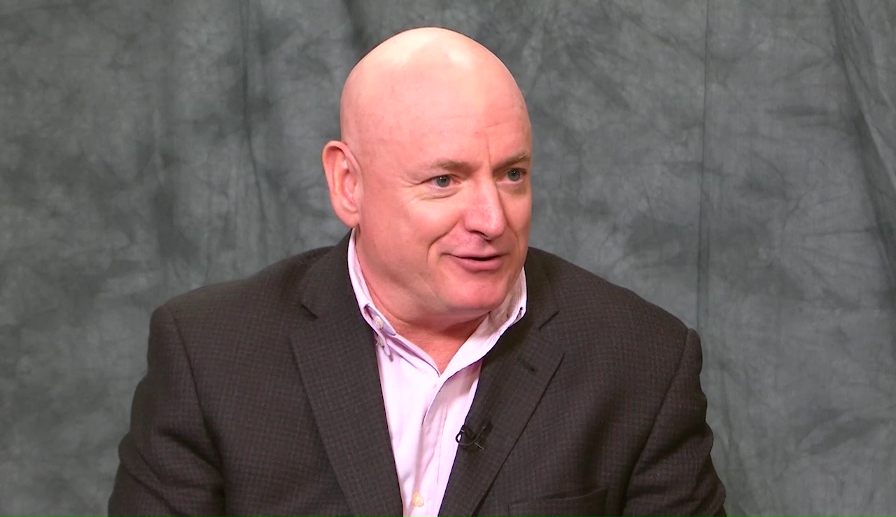 Astronaut Scott Kelly talks about life after orbit - Arizona PBS