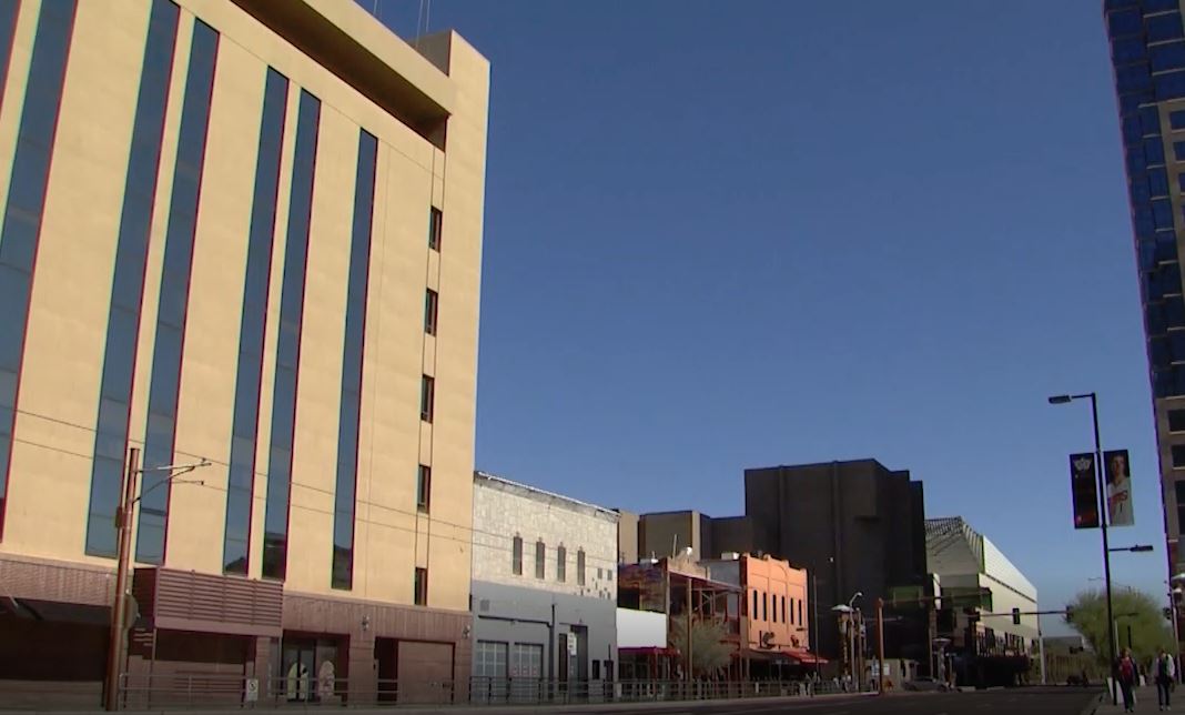 How Phoenix is tackling record high temperatures - Arizona PBS