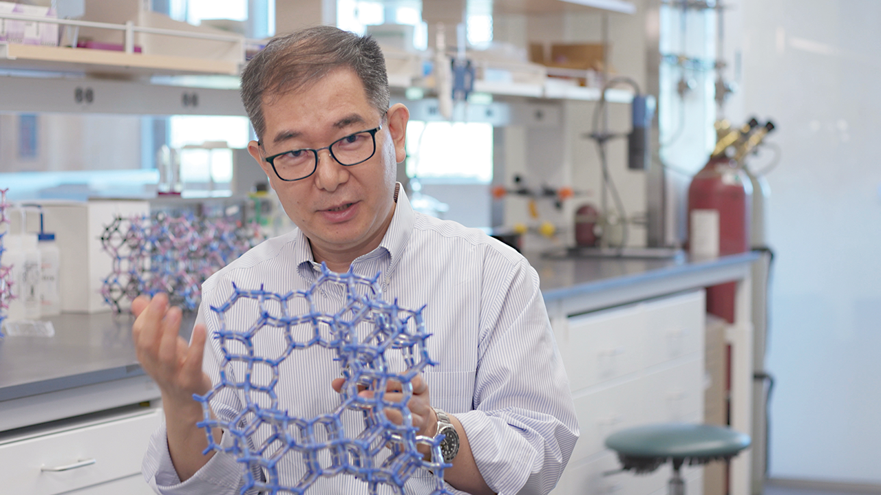 Catalyst looks for signs that point to life - Arizona PBS